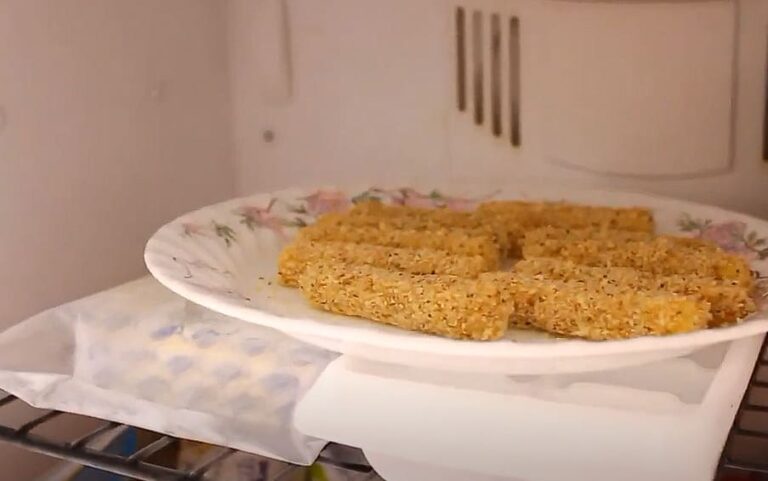 Palitos de queso fritos. Receta fácil con un bocado crujiente!